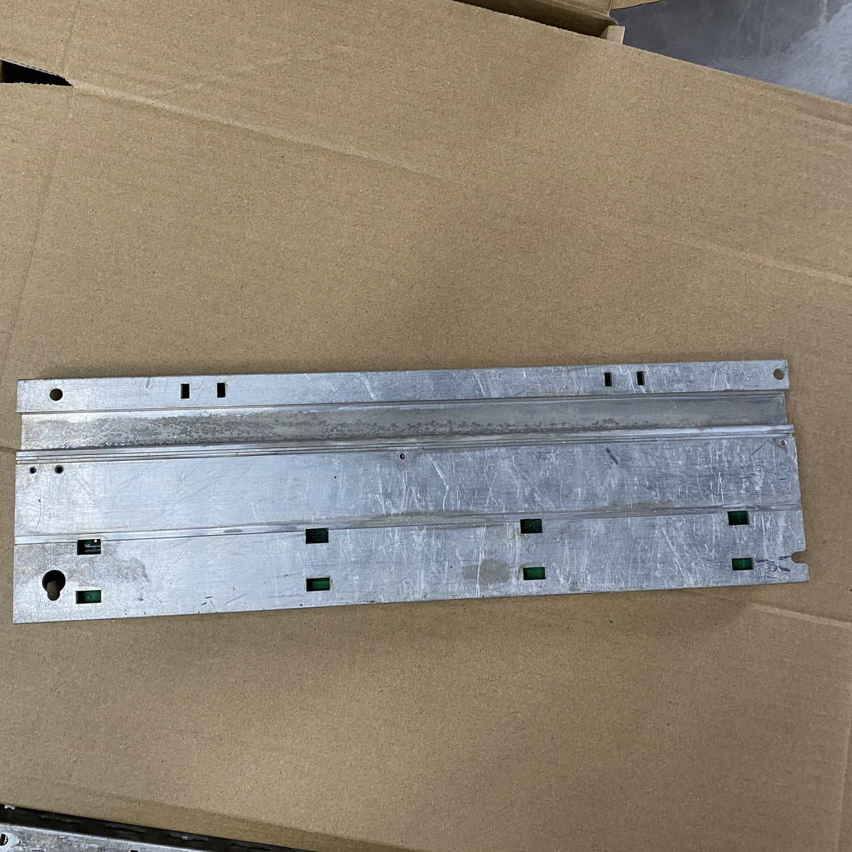Mitsubishi Q38B Base Unit – Rockss Automation